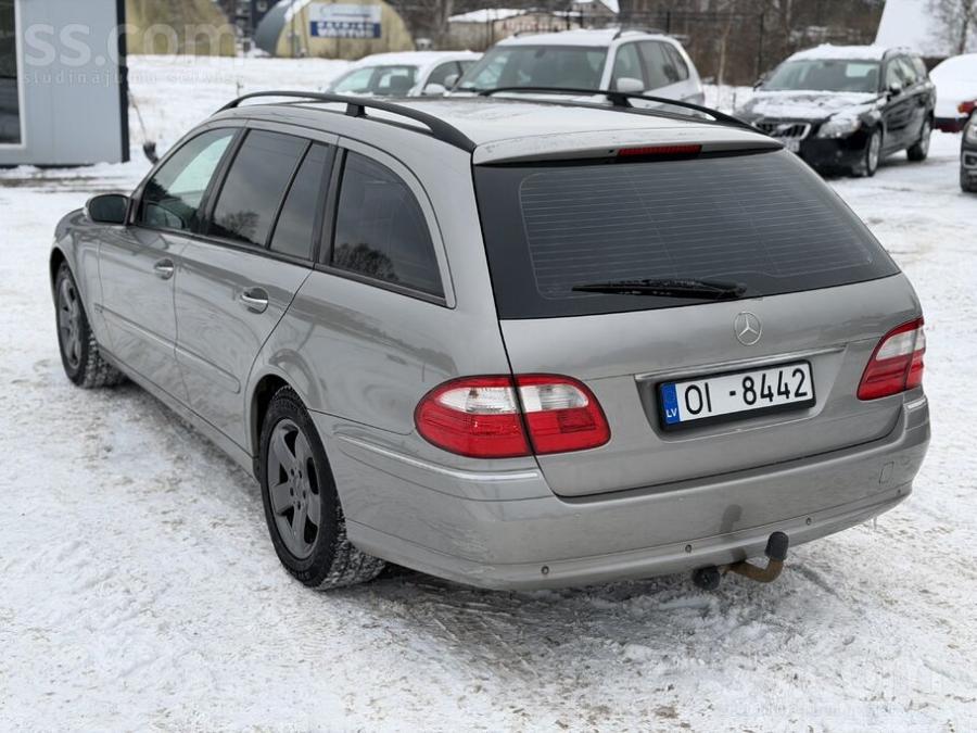 Brown Mercedes-Benz E 220 2004 in Ogre, with an engine capacity of 2.20 L and mileage of 248 thousand km for 3900 €, photo 9 on AUTOMOTO.COM.LV
