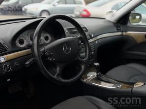 Brūns Mercedes-Benz E 220 2007 Ogre, ar dzinēja tilpumu 2.10 L un nobraukumu 319 tūkst. km par 4250 €, foto 17 vietnē AUTOMOTO.COM.LV