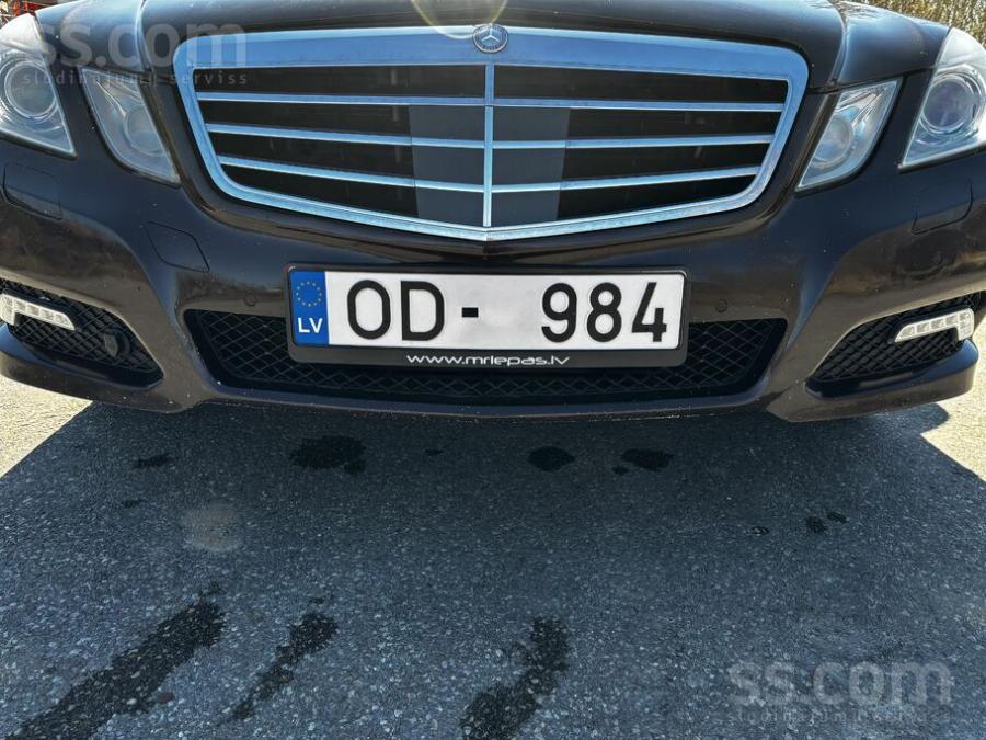Коричневый Мерседес E 220 2010 в Тукумс, объемом двигателя 2.20 л и пробегом 410 тыс. км за 4995 €, фото 11 на AUTOMOTO.COM.LV