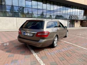 Brown Mercedes-Benz E 220 2010 in Vilnius, with an engine capacity of 2.14 L and mileage of 345 thousand km for 4999 €, photo 5 on AUTOMOTO.COM.LV