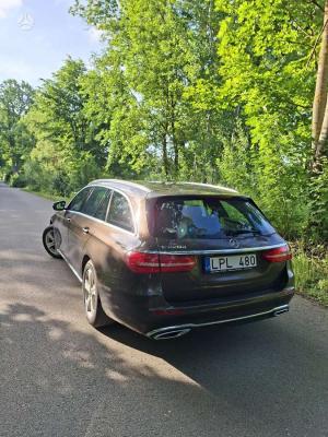 Коричневый Мерседес E 220 2017 в Каунас, объемом двигателя 1.95 л и пробегом 179 тыс. км за 13600 €, фото 7 на AUTOMOTO.COM.LV