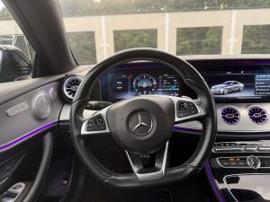 Green Mercedes-Benz E 220 2017 in Vilnius, with an engine capacity of 1.95 L and mileage of 214 thousand km for 28000 €, photo 14 on AUTOMOTO.COM.LV