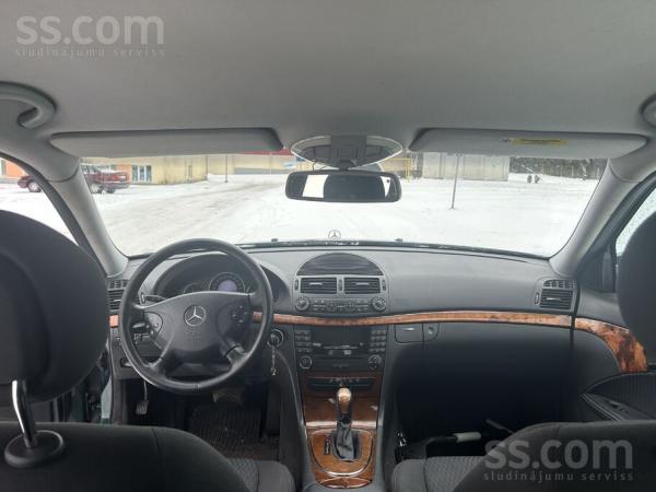 Zaļš Mercedes-Benz E 220 2004 Krāslava, ar dzinēja tilpumu 2.20 L un nobraukumu 319 tūkst. km par 3750 €, foto 10 vietnē AUTOMOTO.COM.LV