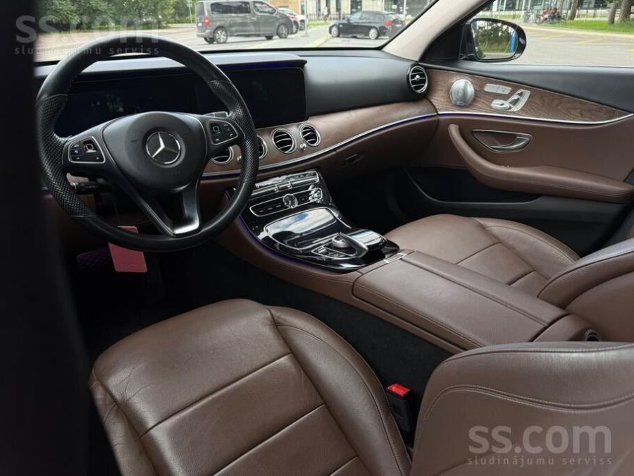 Green Mercedes-Benz E 220 2016 in Riga, with an engine capacity of 2.00 L and mileage of 222 thousand km for 20495 €, photo 14 on AUTOMOTO.COM.LV