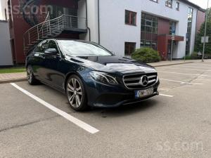 Zaļš Mercedes-Benz E 220 2016 Rīga, ar dzinēja tilpumu 2.00 L un nobraukumu 221 tūkst. km par 20495 €, foto 4 vietnē AUTOMOTO.COM.LV