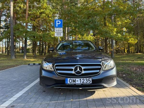 Zaļš Mercedes-Benz E 220 2016 Rīga, ar dzinēja tilpumu 2.00 L un nobraukumu 224 tūkst. km par 18695 €, foto 3 vietnē AUTOMOTO.COM.LV