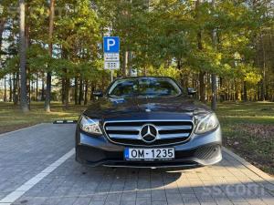 Zaļš Mercedes-Benz E 220 2016 Rīga, ar dzinēja tilpumu 2.00 L un nobraukumu 224 tūkst. km par 18695 €, foto 3 vietnē AUTOMOTO.COM.LV