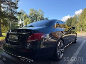 Zaļš Mercedes-Benz E 220 2016 Rīga, ar dzinēja tilpumu 2.00 L un nobraukumu 224 tūkst. km par 18695 €, foto 6 vietnē AUTOMOTO.COM.LV