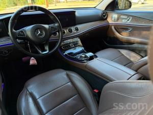 Zaļš Mercedes-Benz E 220 2016 Rīga, ar dzinēja tilpumu 2.00 L un nobraukumu 224 tūkst. km par 18695 €, foto 10 vietnē AUTOMOTO.COM.LV