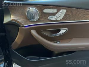 Zaļš Mercedes-Benz E 220 2016 Rīga, ar dzinēja tilpumu 2.00 L un nobraukumu 224 tūkst. km par 18695 €, foto 13 vietnē AUTOMOTO.COM.LV