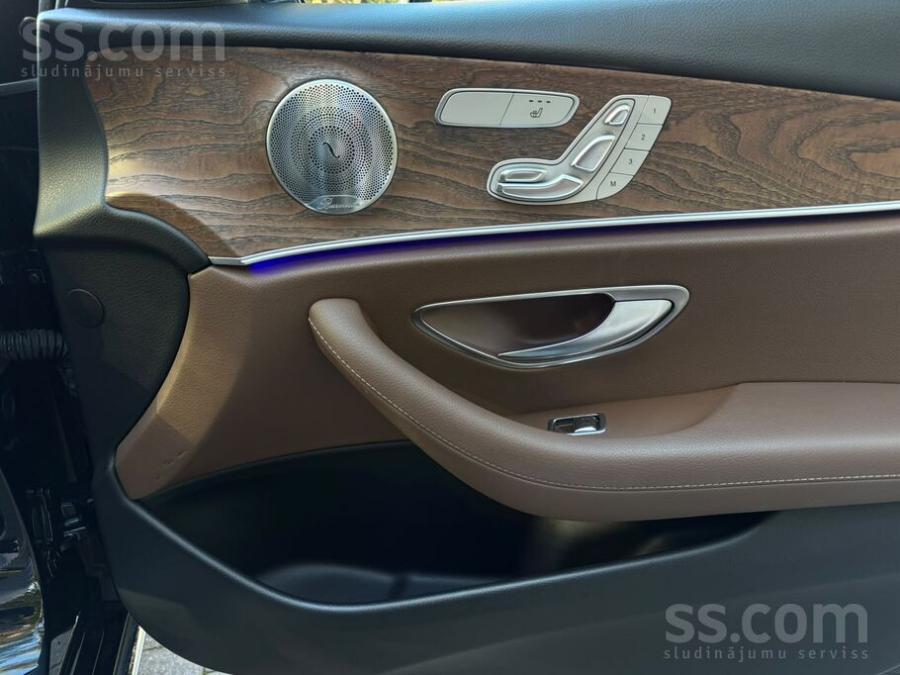 Zaļš Mercedes-Benz E 220 2016 Rīga, ar dzinēja tilpumu 2.00 L un nobraukumu 224 tūkst. km par 18695 €, foto 13 vietnē AUTOMOTO.COM.LV