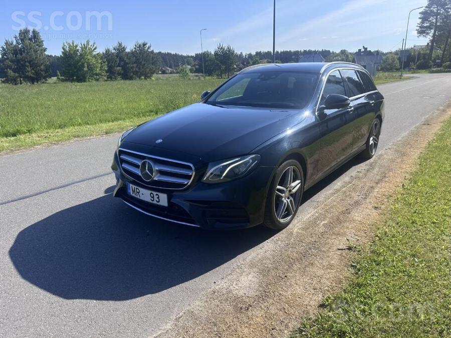 Zaļš Mercedes-Benz E 220 2016 Rīga, ar dzinēja tilpumu 2.00 L un nobraukumu 207 tūkst. km par 15800 €, foto 1 vietnē AUTOMOTO.COM.LV