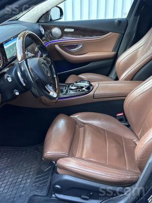 Zaļš Mercedes-Benz E 220 2016 Rīga, ar dzinēja tilpumu 2.00 L un nobraukumu 207 tūkst. km par 15800 €, foto 10 vietnē AUTOMOTO.COM.LV