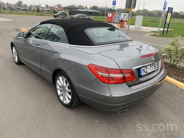 Grey Mercedes-Benz E 220 2011 in Riga, with an engine capacity of 2.10 L and mileage of 251 thousand km for 10000 €, photo 5 on AUTOMOTO.COM.LV