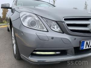 Grey Mercedes-Benz E 220 2011 in Riga, with an engine capacity of 2.10 L and mileage of 251 thousand km for 10000 €, photo 8 on AUTOMOTO.COM.LV
