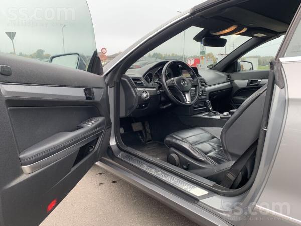 Grey Mercedes-Benz E 220 2011 in Riga, with an engine capacity of 2.10 L and mileage of 251 thousand km for 10000 €, photo 10 on AUTOMOTO.COM.LV