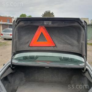 Pelēks Mercedes-Benz E 220 1996 Rīga, ar dzinēja tilpumu 2.20 L un nobraukumu 447 tūkst. km par 6200 €, foto 15 vietnē AUTOMOTO.COM.LV