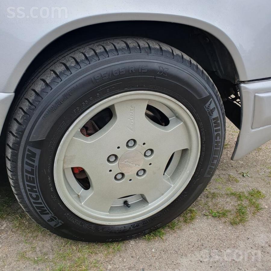 Pelēks Mercedes-Benz E 220 1996 Rīga, ar dzinēja tilpumu 2.20 L un nobraukumu 447 tūkst. km par 6200 €, foto 16 vietnē AUTOMOTO.COM.LV
