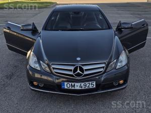 Серый Мерседес E 220 2010 в Рига, объемом двигателя 2.20 л и пробегом 0 тыс. км за 7250 €, фото 6 на AUTOMOTO.COM.LV
