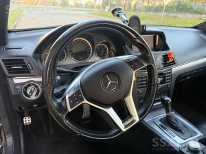 Pelēks Mercedes-Benz E 220 2010 Rīga, ar dzinēja tilpumu 2.20 L un nobraukumu 275 tūkst. km par 7800 €, foto 13 vietnē AUTOMOTO.COM.LV