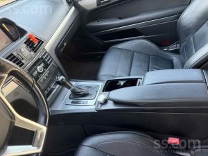 Pelēks Mercedes-Benz E 220 2010 Rīga, ar dzinēja tilpumu 2.20 L un nobraukumu 275 tūkst. km par 7800 €, foto 14 vietnē AUTOMOTO.COM.LV