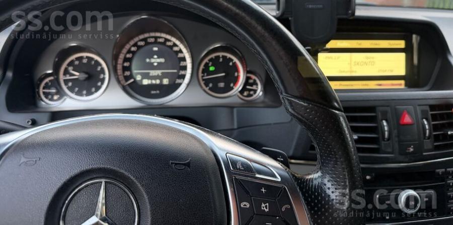 Pelēks Mercedes-Benz E 220 2010 Rīga, ar dzinēja tilpumu 2.20 L un nobraukumu 275 tūkst. km par 7800 €, foto 16 vietnē AUTOMOTO.COM.LV