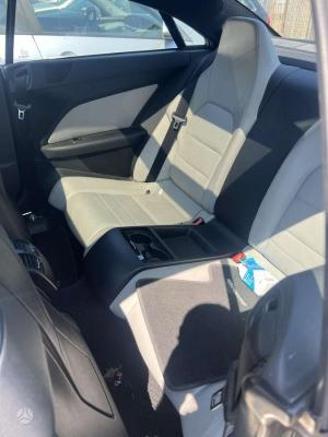 Grey Mercedes-Benz E 220 2011 in Alytus, with an engine capacity of 2.10 L and mileage of 268 thousand km for 3650 €, photo 14 on AUTOMOTO.COM.LV