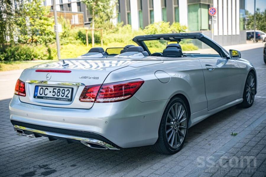 Grey Mercedes-Benz E 220 2013 in Riga, with an engine capacity of 2.20 L and mileage of 0 thousand km for 16990 €, photo 4 on AUTOMOTO.COM.LV