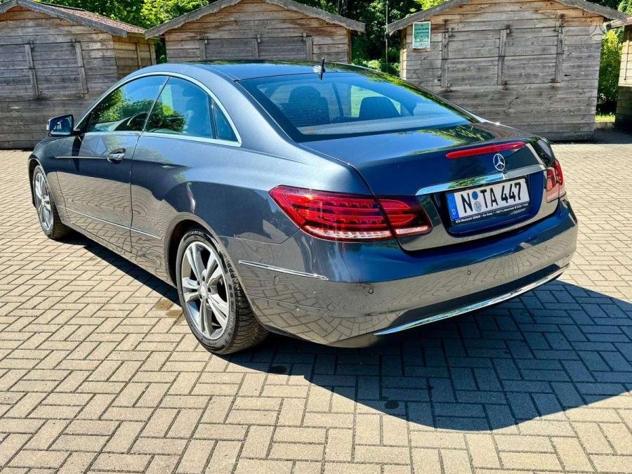 Pelēks Mercedes-Benz E 220 2014 Birštonas, ar dzinēja tilpumu 2.14 L un nobraukumu 260 tūkst. km par 9950 €, foto 6 vietnē AUTOMOTO.COM.LV