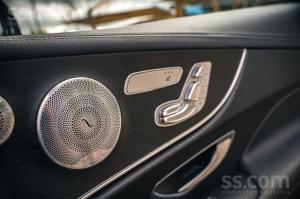 Pelēks Mercedes-Benz E 220 2017 Rīga, ar dzinēja tilpumu 2.00 L un nobraukumu 0 tūkst. km par 24990 €, foto 13 vietnē AUTOMOTO.COM.LV