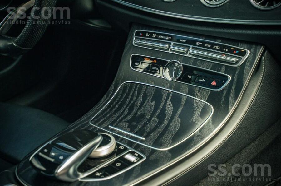 Pelēks Mercedes-Benz E 220 2017 Rīga, ar dzinēja tilpumu 2.00 L un nobraukumu 0 tūkst. km par 24990 €, foto 15 vietnē AUTOMOTO.COM.LV