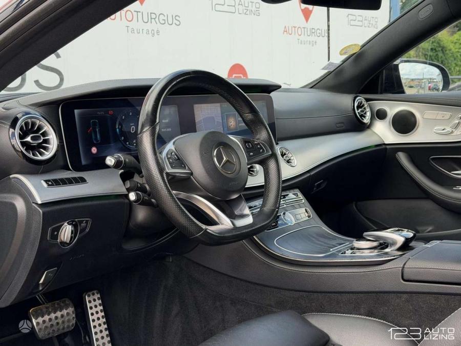 Grey Mercedes-Benz E 220 2017 in Taurage, with an engine capacity of 2.00 L and mileage of 209 thousand km for 22300 €, photo 15 on AUTOMOTO.COM.LV