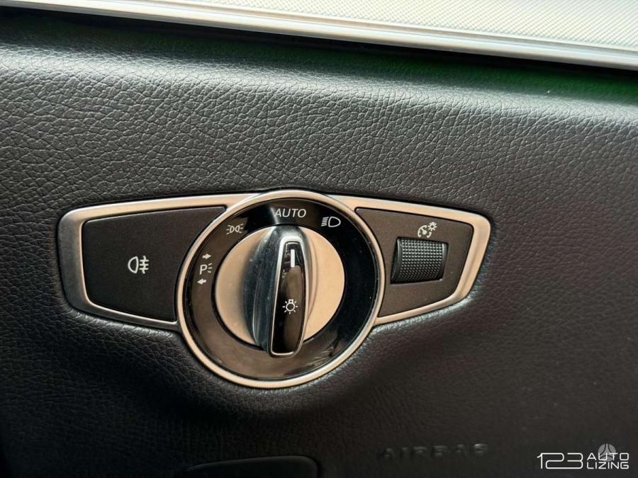 Pelēks Mercedes-Benz E 220 2017 Tauragė, ar dzinēja tilpumu 2.00 L un nobraukumu 209 tūkst. km par 21800 €, foto 28 vietnē AUTOMOTO.COM.LV