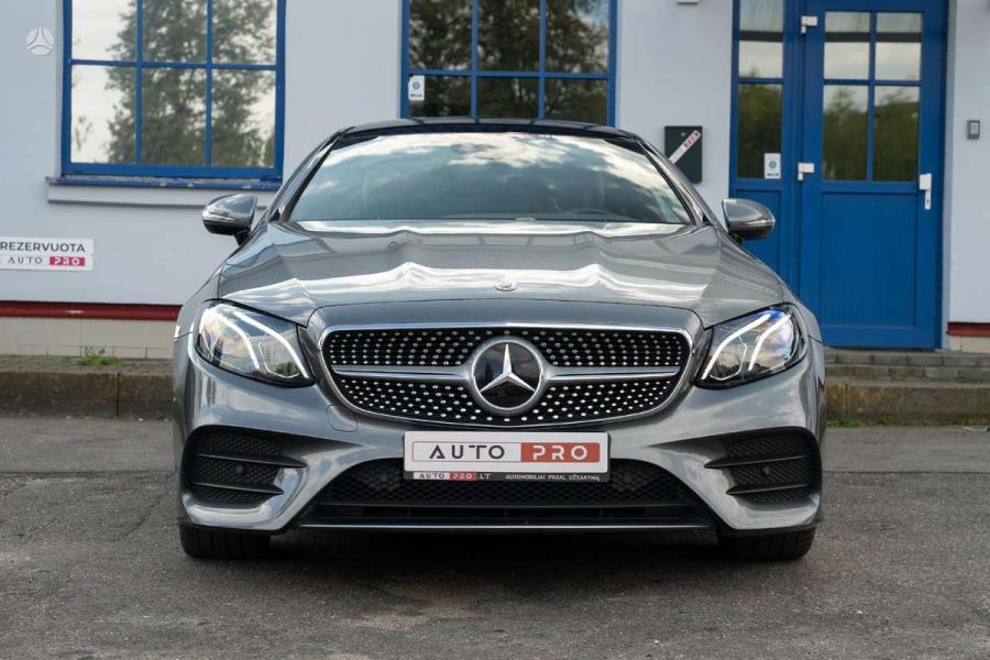 Pelēks Mercedes-Benz E 220 2018 Kauņa, ar dzinēja tilpumu 1.95 L un nobraukumu 111 tūkst. km par 32500 €, foto 7 vietnē AUTOMOTO.COM.LV