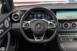 Pelēks Mercedes-Benz E 220 2018 Kauņa, ar dzinēja tilpumu 1.95 L un nobraukumu 111 tūkst. km par 32500 €, foto 14 vietnē AUTOMOTO.COM.LV