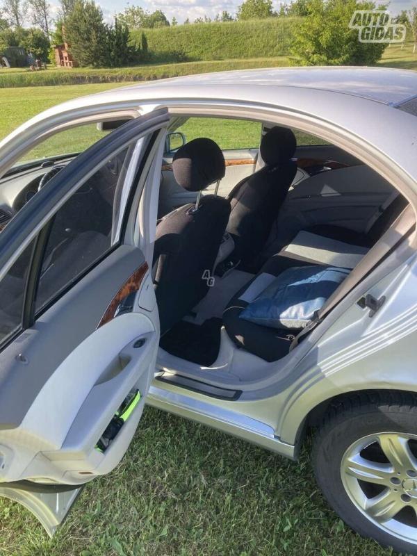 Grey Mercedes-Benz E 220 2002 in Marijampole, with an engine capacity of 2.10 L and mileage of 325 thousand km for 3500 €, photo 7 on AUTOMOTO.COM.LV