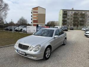 Pelēks Mercedes-Benz E 220 2002 Ventspils, ar dzinēja tilpumu 2.20 L un nobraukumu 316 tūkst. km par 1700 €, foto  vietnē AUTOMOTO.COM.LV