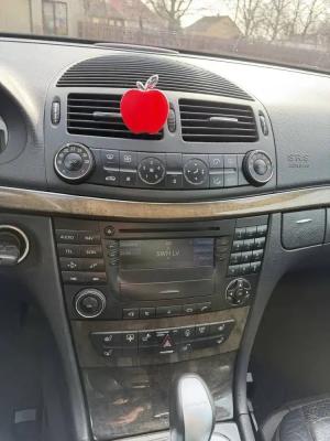 Серый Мерседес E 220 2002 в Вентспилс, объемом двигателя 2.20 л и пробегом 316 тыс. км за 1700 €, фото 18 на AUTOMOTO.COM.LV