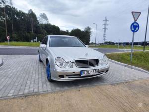 Grey Mercedes-Benz E 220 2002 in Kaunas, with an engine capacity of 2.15 L and mileage of 339 thousand km for 1800 €, photo  on AUTOMOTO.COM.LV
