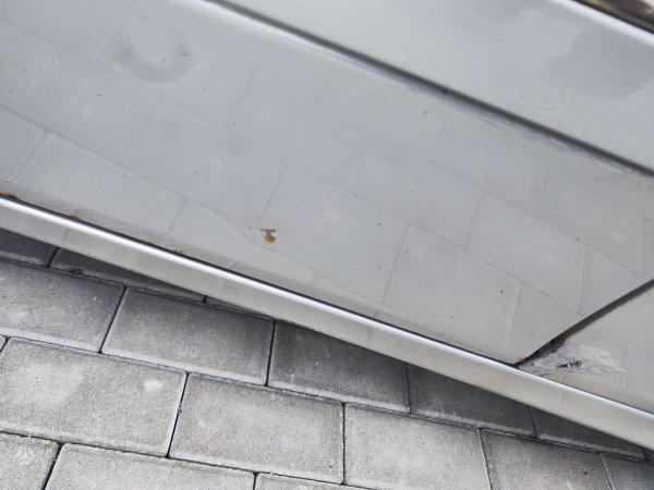 Pelēks Mercedes-Benz E 220 2002 Kauņa, ar dzinēja tilpumu 2.15 L un nobraukumu 339 tūkst. km par 1800 €, foto 7 vietnē AUTOMOTO.COM.LV