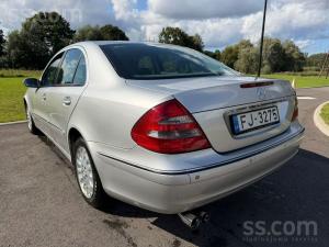 Grey Mercedes-Benz E 220 2002 in Riga, with an engine capacity of 2.20 L and mileage of 269 thousand km for 1500 €, photo 4 on AUTOMOTO.COM.LV