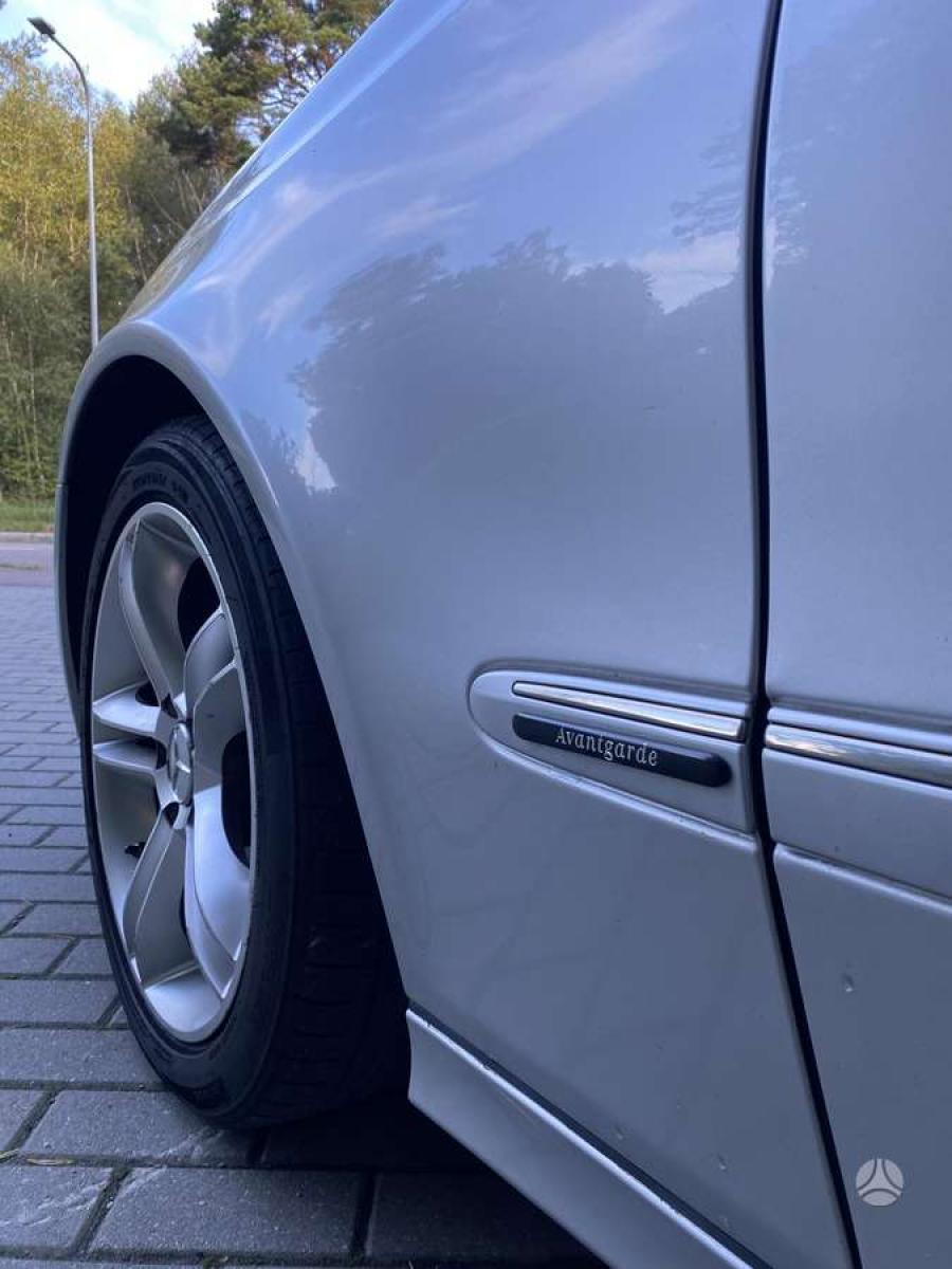 Pelēks Mercedes-Benz E 220 2002 Klaipėda, ar dzinēja tilpumu 2.15 L un nobraukumu 334 tūkst. km par 2500 €, foto 8 vietnē AUTOMOTO.COM.LV