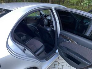 Pelēks Mercedes-Benz E 220 2002 Klaipėda, ar dzinēja tilpumu 2.15 L un nobraukumu 334 tūkst. km par 2500 €, foto 13 vietnē AUTOMOTO.COM.LV