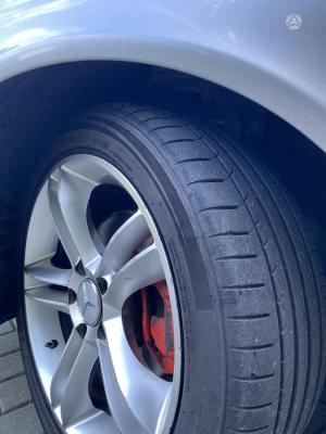 Pelēks Mercedes-Benz E 220 2002 Klaipėda, ar dzinēja tilpumu 2.15 L un nobraukumu 334 tūkst. km par 2500 €, foto 15 vietnē AUTOMOTO.COM.LV