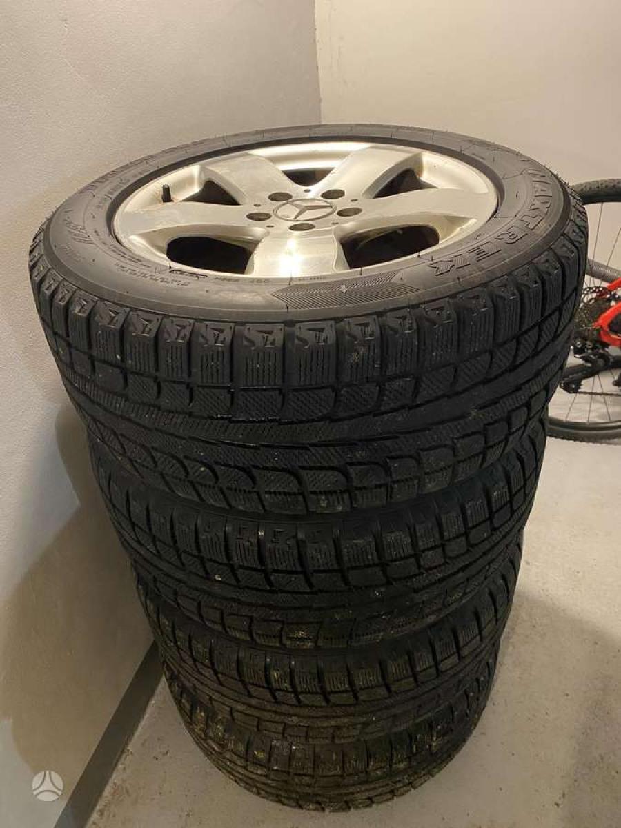 Pelēks Mercedes-Benz E 220 2002 Klaipėda, ar dzinēja tilpumu 2.15 L un nobraukumu 334 tūkst. km par 2500 €, foto 17 vietnē AUTOMOTO.COM.LV