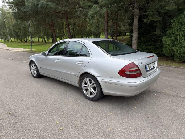 Серый Мерседес E 220 2002 в Алитус, объемом двигателя 2.20 л и пробегом 310 тыс. км за 1250 €, фото 4 на AUTOMOTO.COM.LV