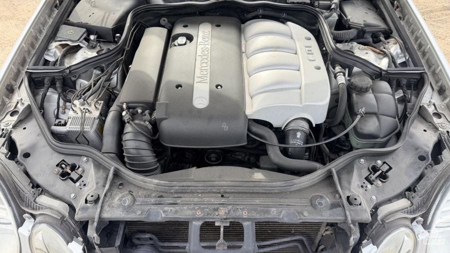 Pelēks Mercedes-Benz E 220 2002 Šauļi, ar dzinēja tilpumu 2.20 L un nobraukumu 296 tūkst. km par 1850 €, foto 8 vietnē AUTOMOTO.COM.LV