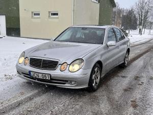 Grey Mercedes-Benz E 220 2003 in Sirvintos, with an engine capacity of 2.15 L and mileage of 390 thousand km for 1150 €, photo  on AUTOMOTO.COM.LV