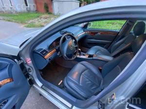 Pelēks Mercedes-Benz E 220 2003 Rīga, ar dzinēja tilpumu 2.20 L un nobraukumu 262 tūkst. km par 1250 €, foto 10 vietnē AUTOMOTO.COM.LV