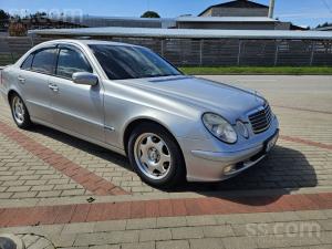 Серый Мерседес E 220 2003 в Валмиера, объемом двигателя 2.20 л и пробегом 383 тыс. км за 2450 €, фото 4 на AUTOMOTO.COM.LV